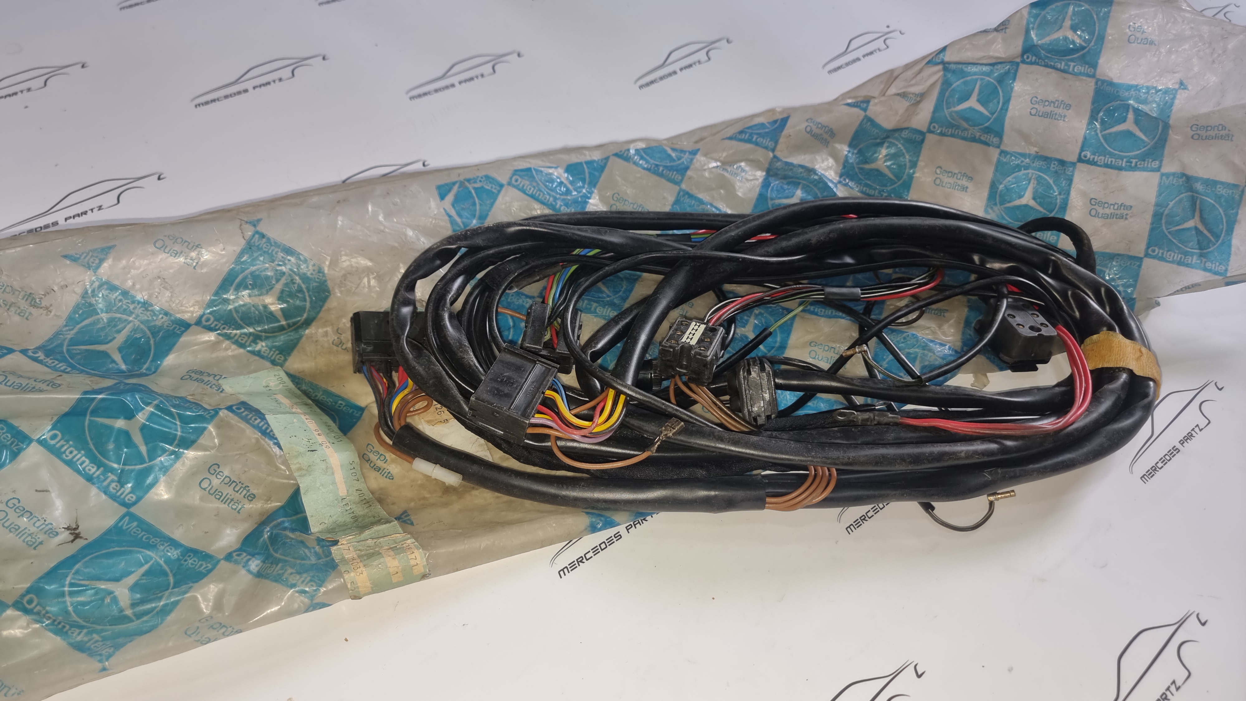 W126 wiring harness A1265409909 NOS - mercedespartz