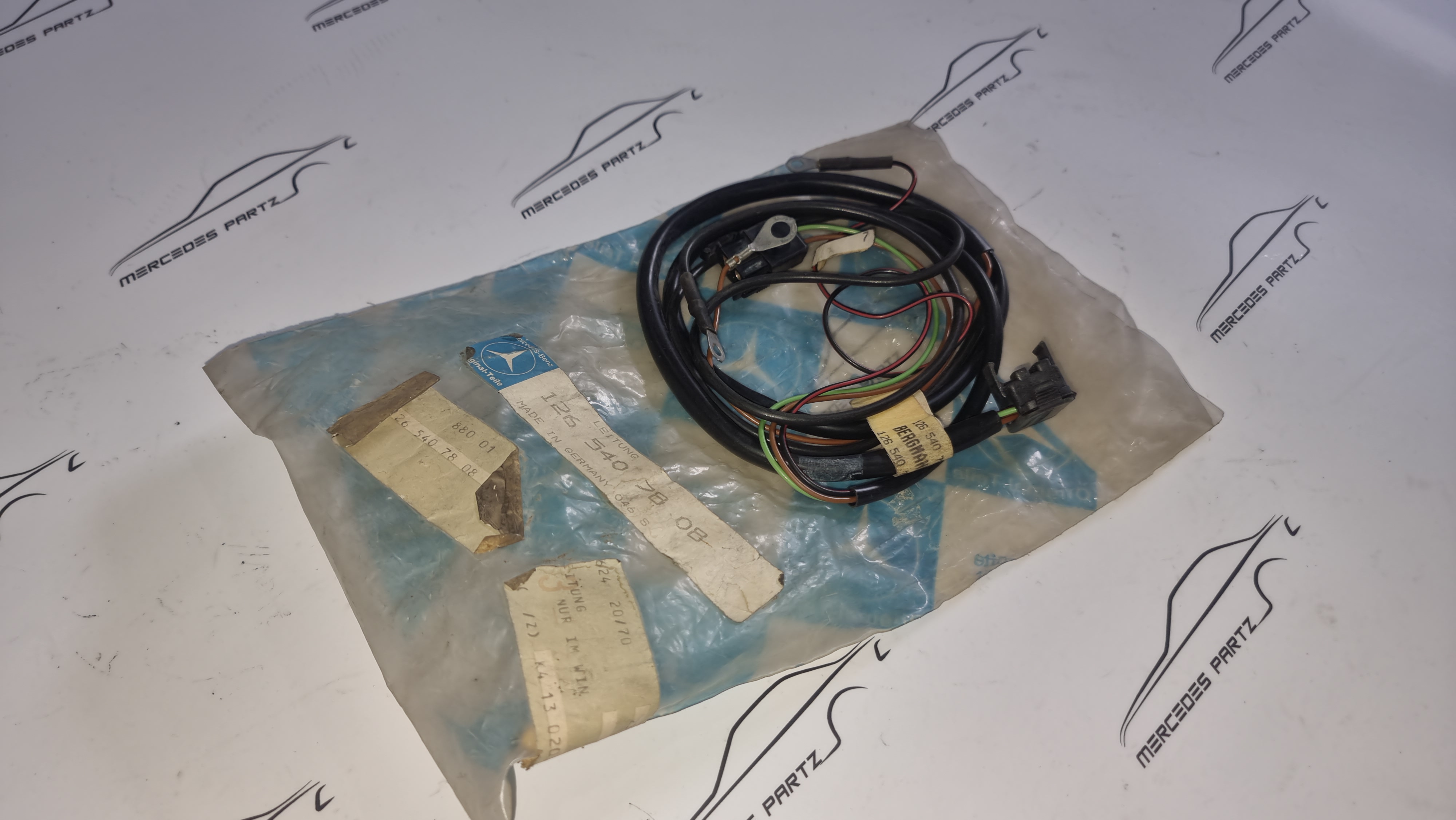 C126 W126 outboard temperature indicator wiring harness - mercedespartz