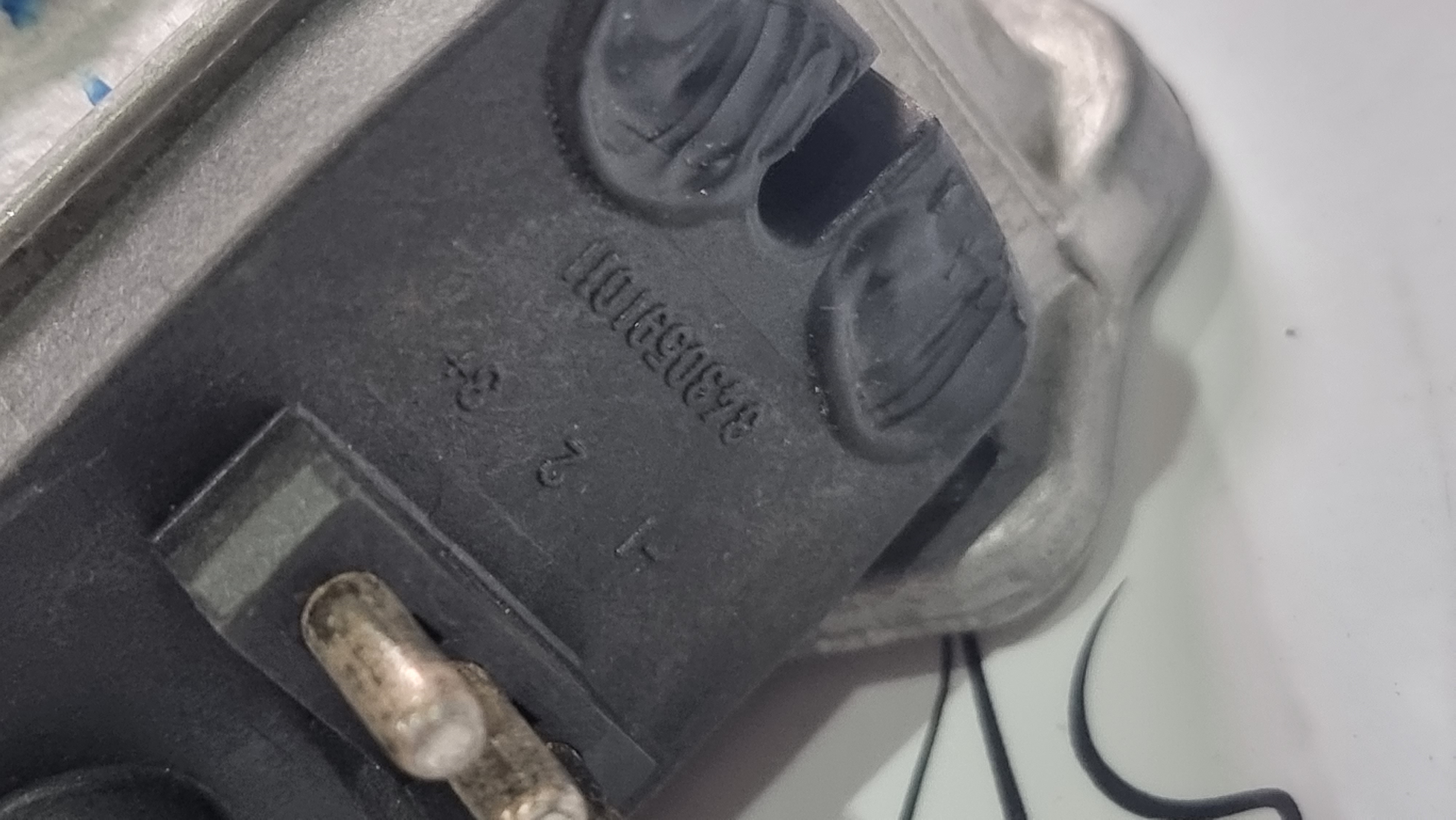 M110 280 MAF mass air flow sensor NOS - mercedespartz