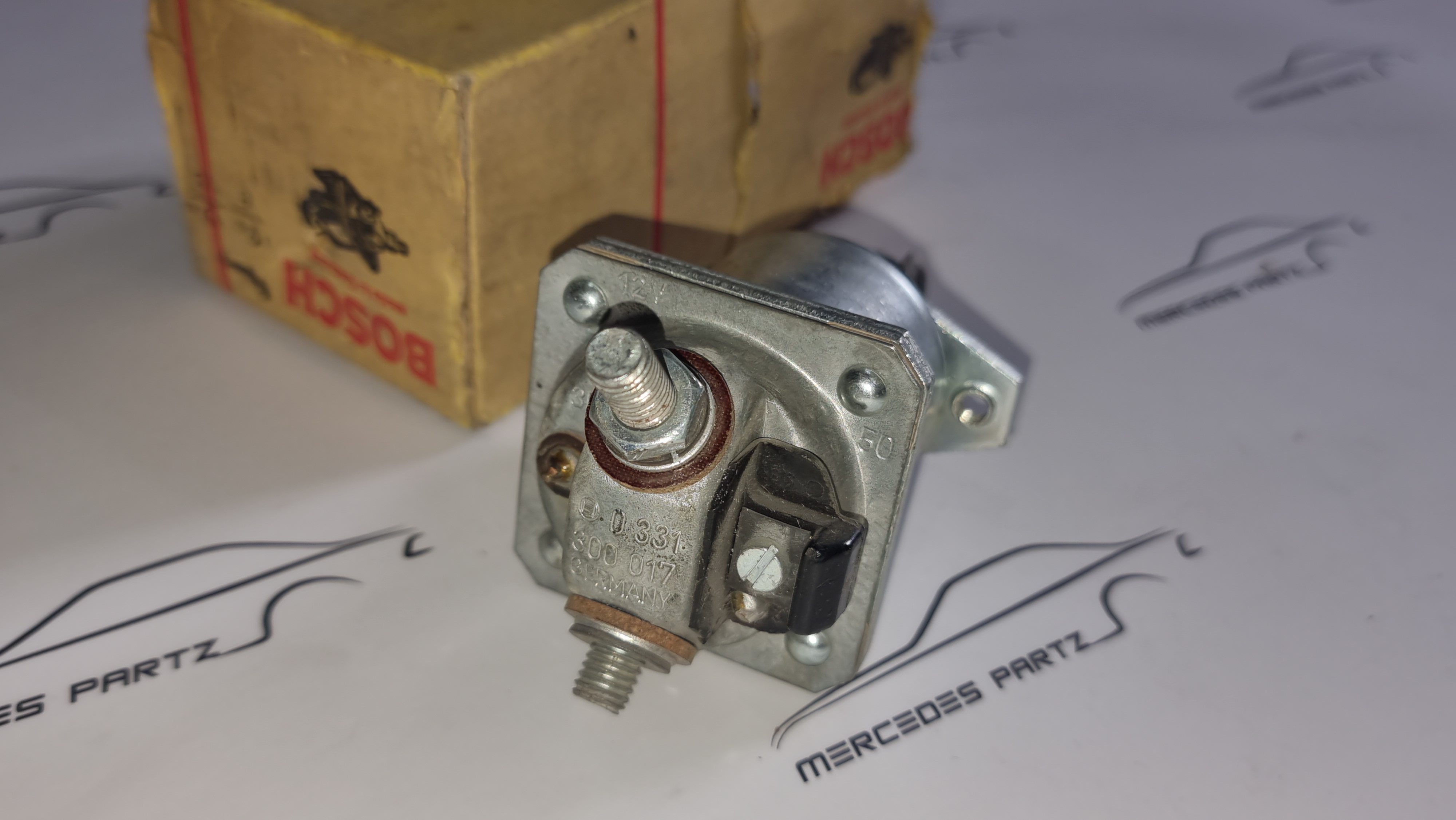 A0001521011 M121 M127 M180 starter solenoid - mercedespartz