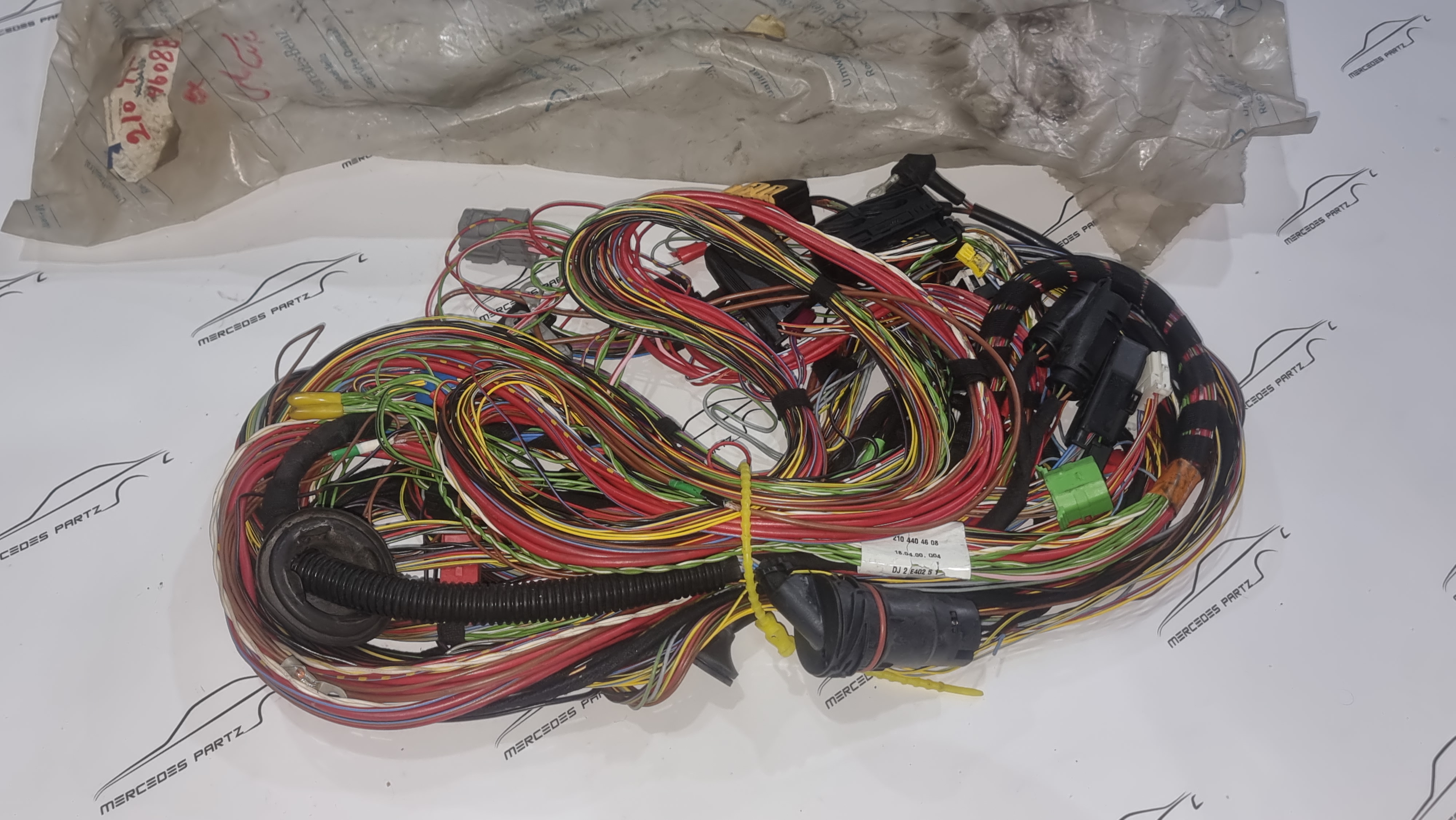 W210 E280 frame floor main wiring harness NEW NOS - mercedespartz