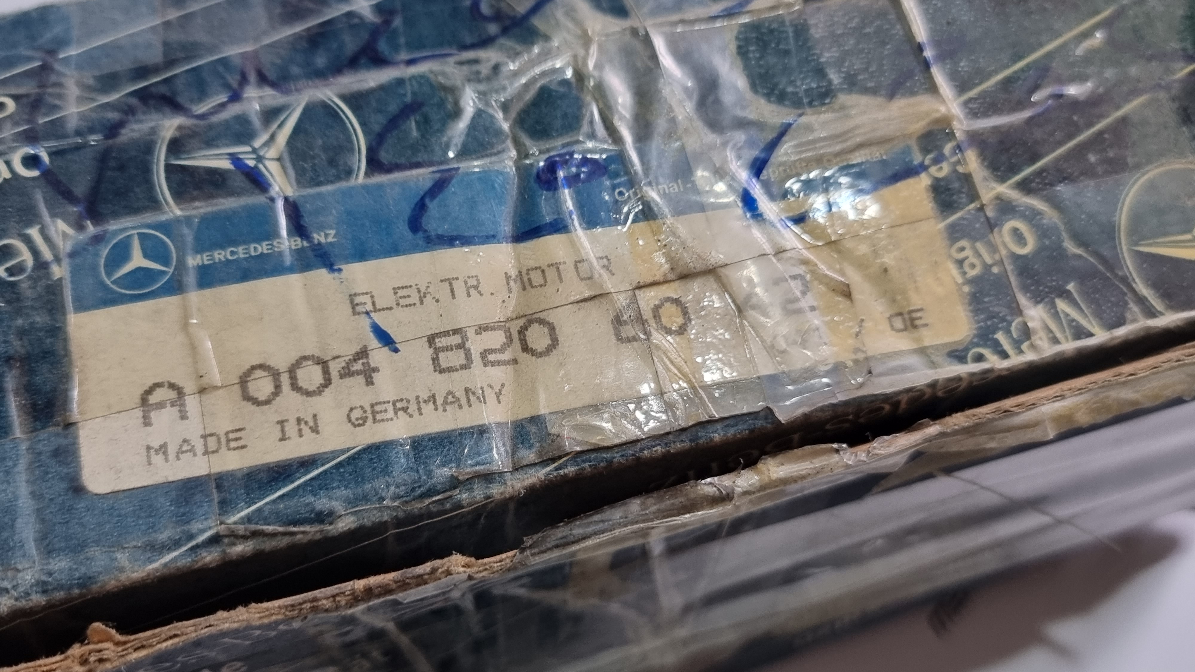 W140 rear seat electric motor A0048206042 - mercedespartz