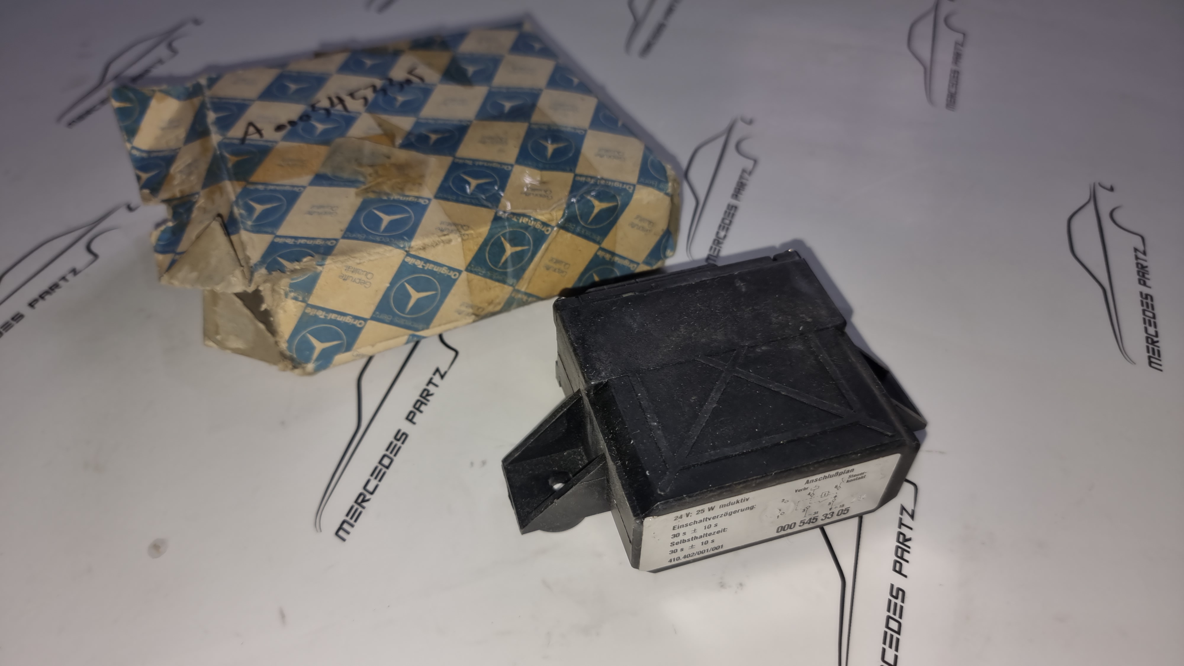 W357 W612 relay NOS NEW - mercedespartz
