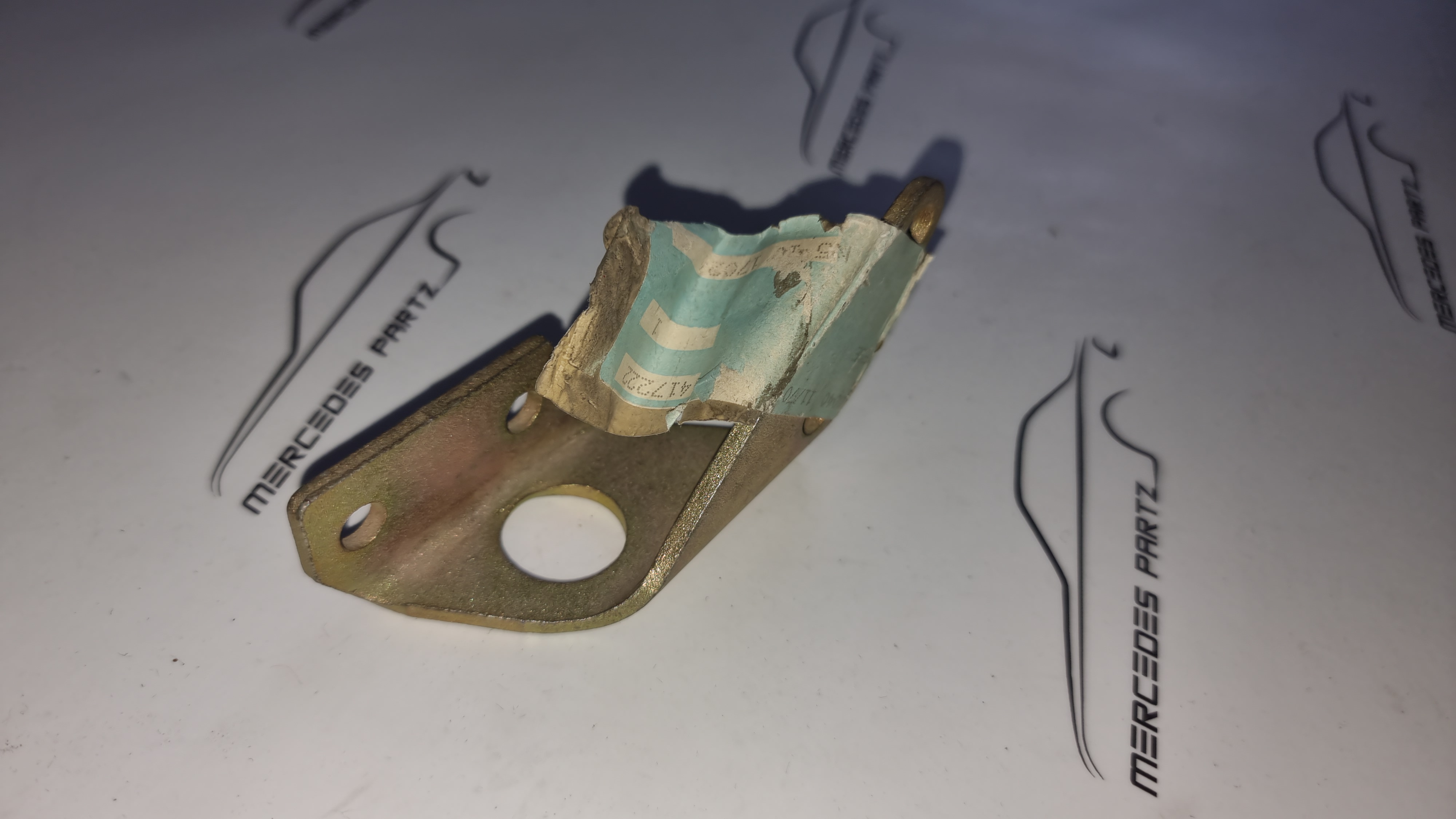 M110 engine suspension eye NOS - mercedespartz