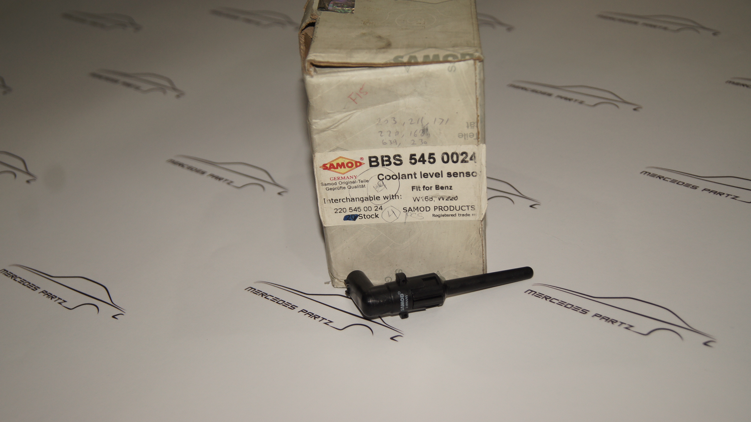 W203 W211 R230 W220 coolant level sensor - mercedespartz