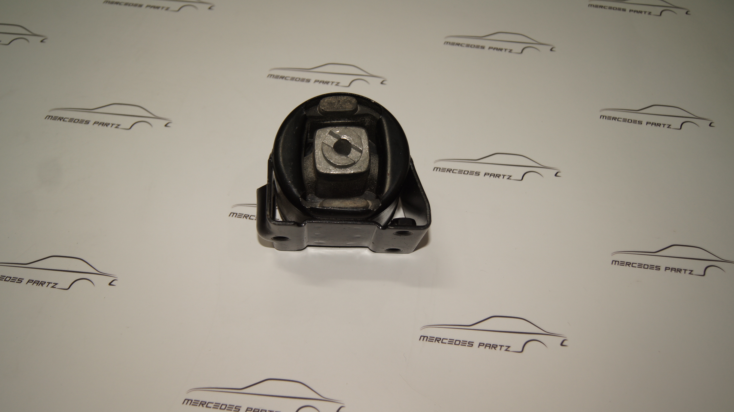 W140 6cyl engine suspension rubber bushing - mercedespartz