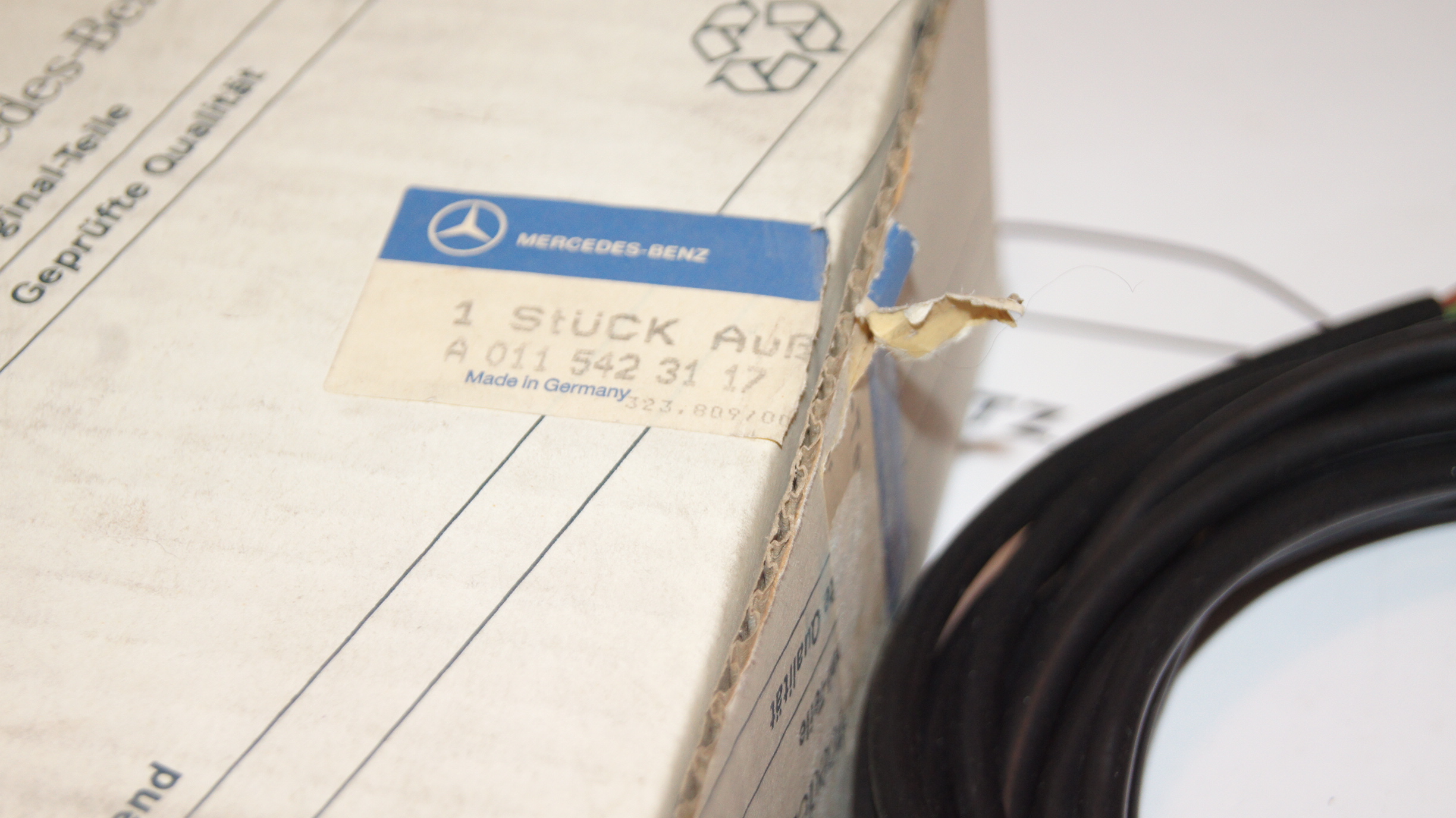 R107 W124 W126 R129 W140 W201 W202 W210 W463 Temperature Sensor NOS NEW ...